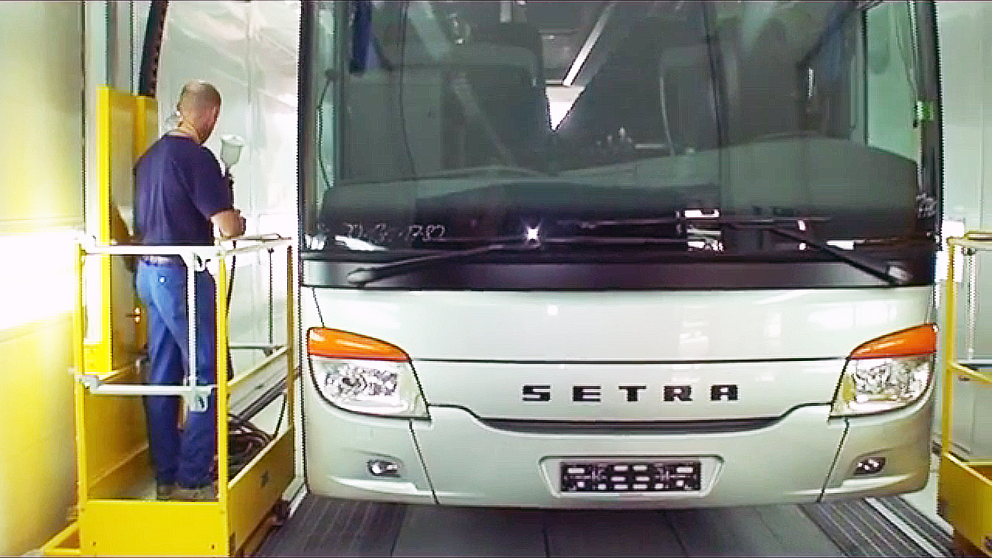 3-AXIS MAN LIFT SYSTEM FOR LARGE OR TRUCK PAINT BOOTHS - Accudraft